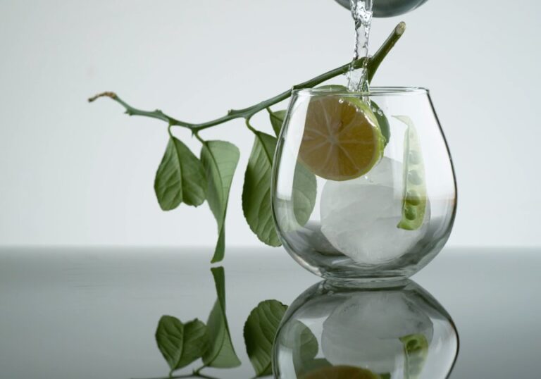 11 Best Stress Relieving Drinks To Help You Calm Down - Relaxation in a ...